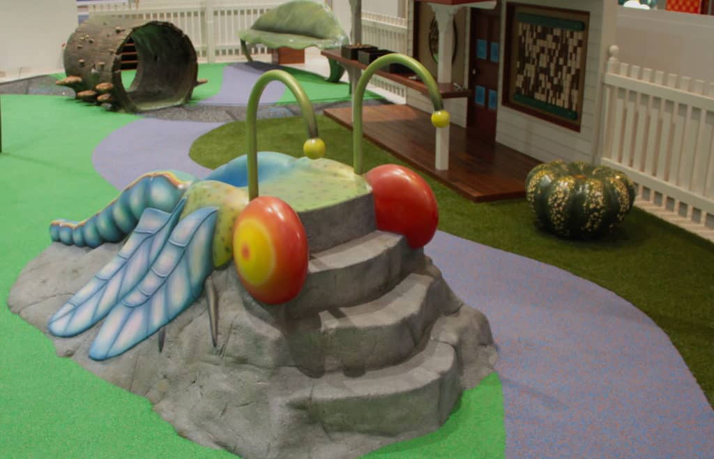 Dragonfly Slide – Jungle Play