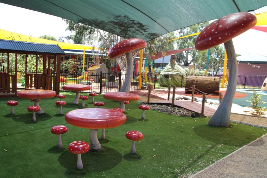 Toadstool Table Set – Jungle Play