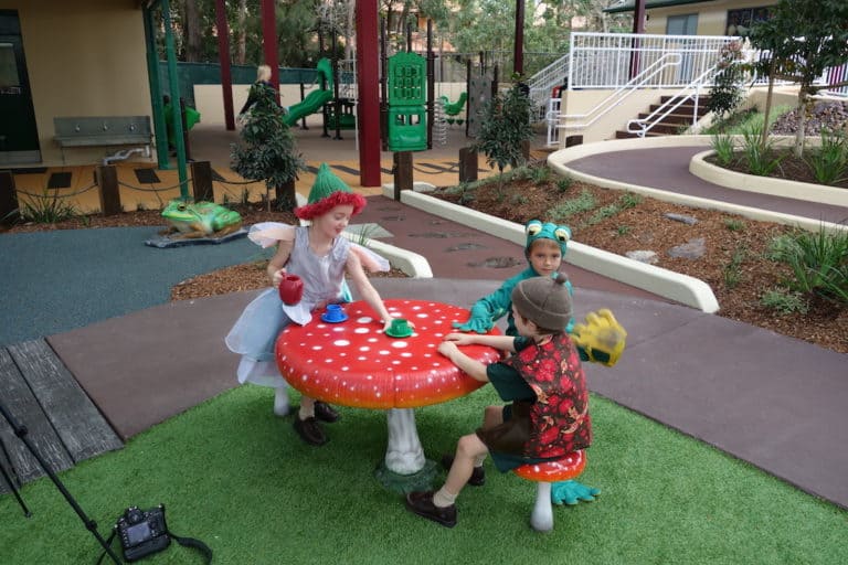 Toadstool Table Set – Jungle Play